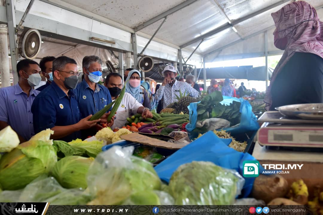Bekalan Barangan Basah Cukup Menjelang Raya - TRDI News