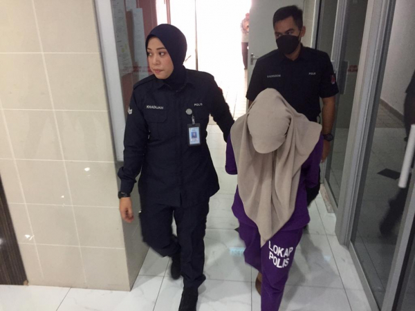 Didakwa Dera Bayi Sampai Koma, Pengasuh Mengaku Tidak Bersalah - TRDI News