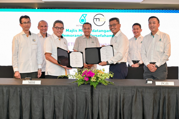 Terengganu, Petronas Jalin Kerjasama Bangunkan Loji Janakuasa - TRDI News