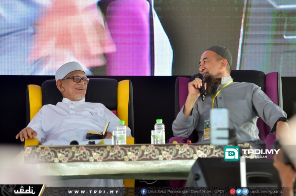 Ustaz Azhar Dapat Tauliah Mengajar - TRDI News