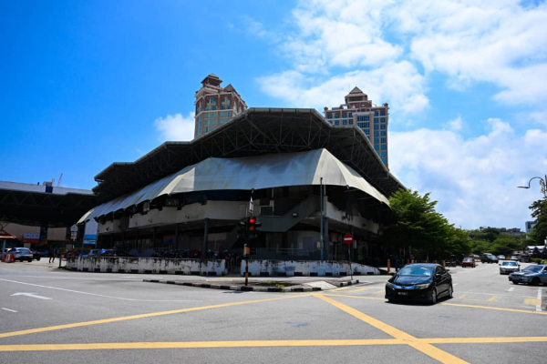 Kerajaan Rancang Beberapa Langkah Majukan Semula Hentian Bas MBKT ...