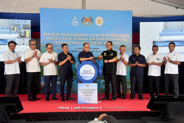 Terengganu Salur Bekalan Air Bersih ke Pahang - TRDI News