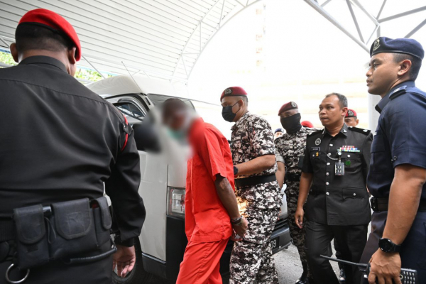 Sebatan Syariah: Permulaan Terengganu Mendaulatkan Perundangan Islam ...