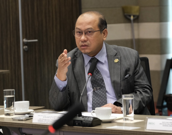 Sistem ‘Kotak Hitam' Bas Dan Lori Wajar Dimandatori - TRDI News